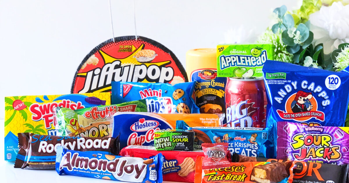 American Candy subscription Taffymail: What's In The Box? ~ Boxnip