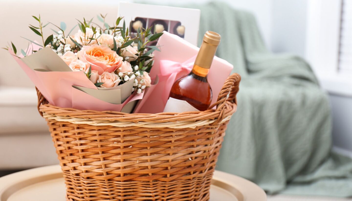 Finding The Perfect Gift: How To Make A Hamper - Boxnip